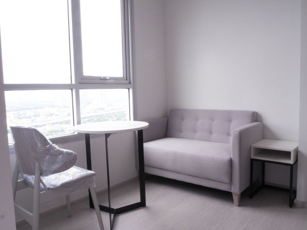 RentcondoBkk | ให้เช่า คอนโด Condo Chapter One Shine Bangpo ห้องมุม ทิศเหนือ ชั้นสูง เครื่องใช้ ...